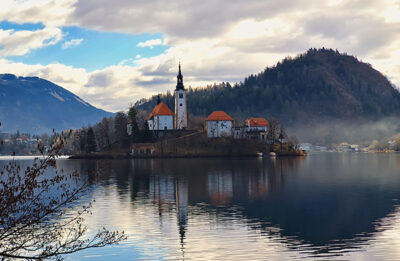 Lago de Bled: destino importante na sua viagem à Eslovênia